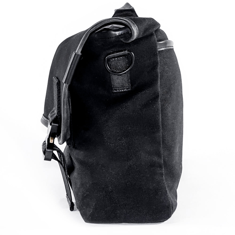 Recon Messenger Bag | Black Wax Canvas – DEFY